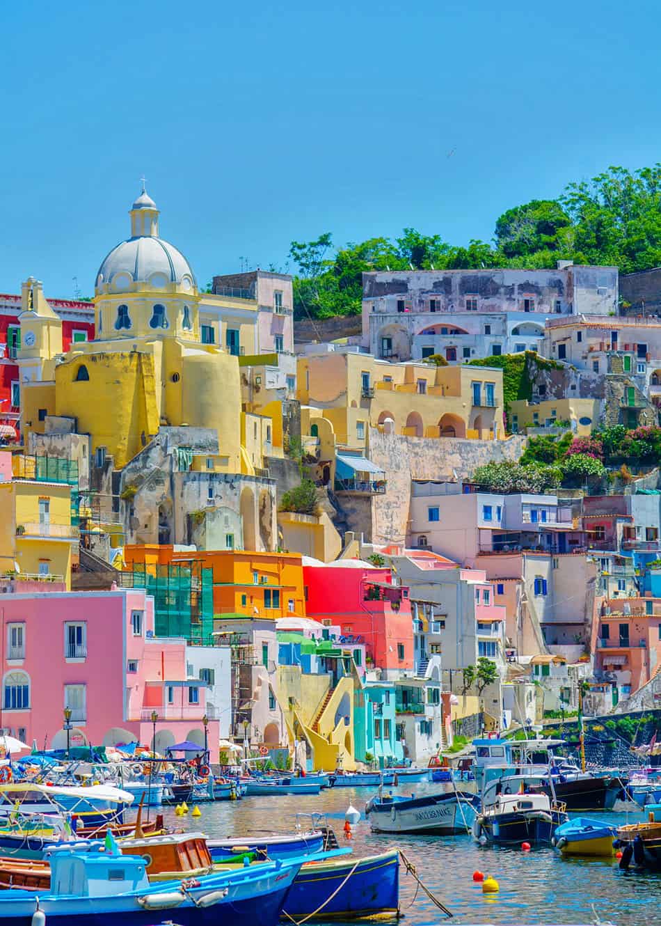 12 Surprisingly Warm Destinations to Visit in Italy in Spring